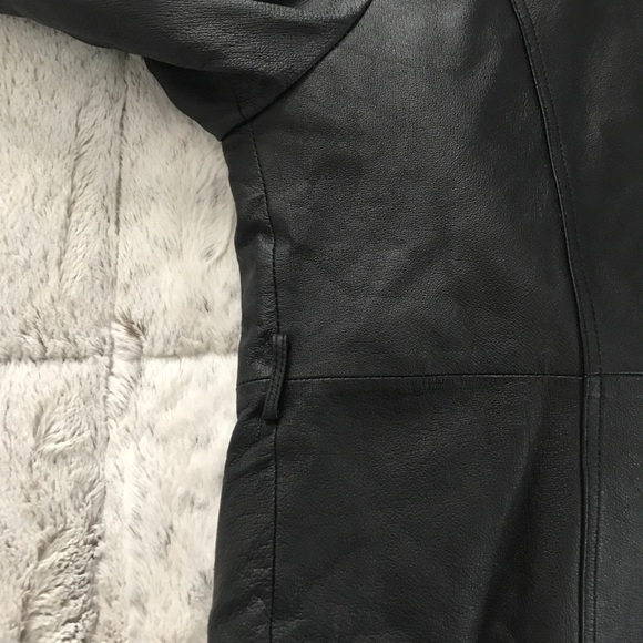 Gianni Ferrara | Jackets & Coats | Vintage Gianni Ferrara Leather ...